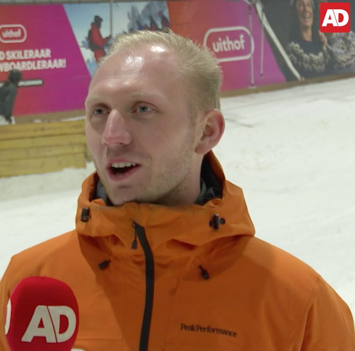 Skiën/Snowboarden | De Uithof - Sneeuwbaan Den Haag